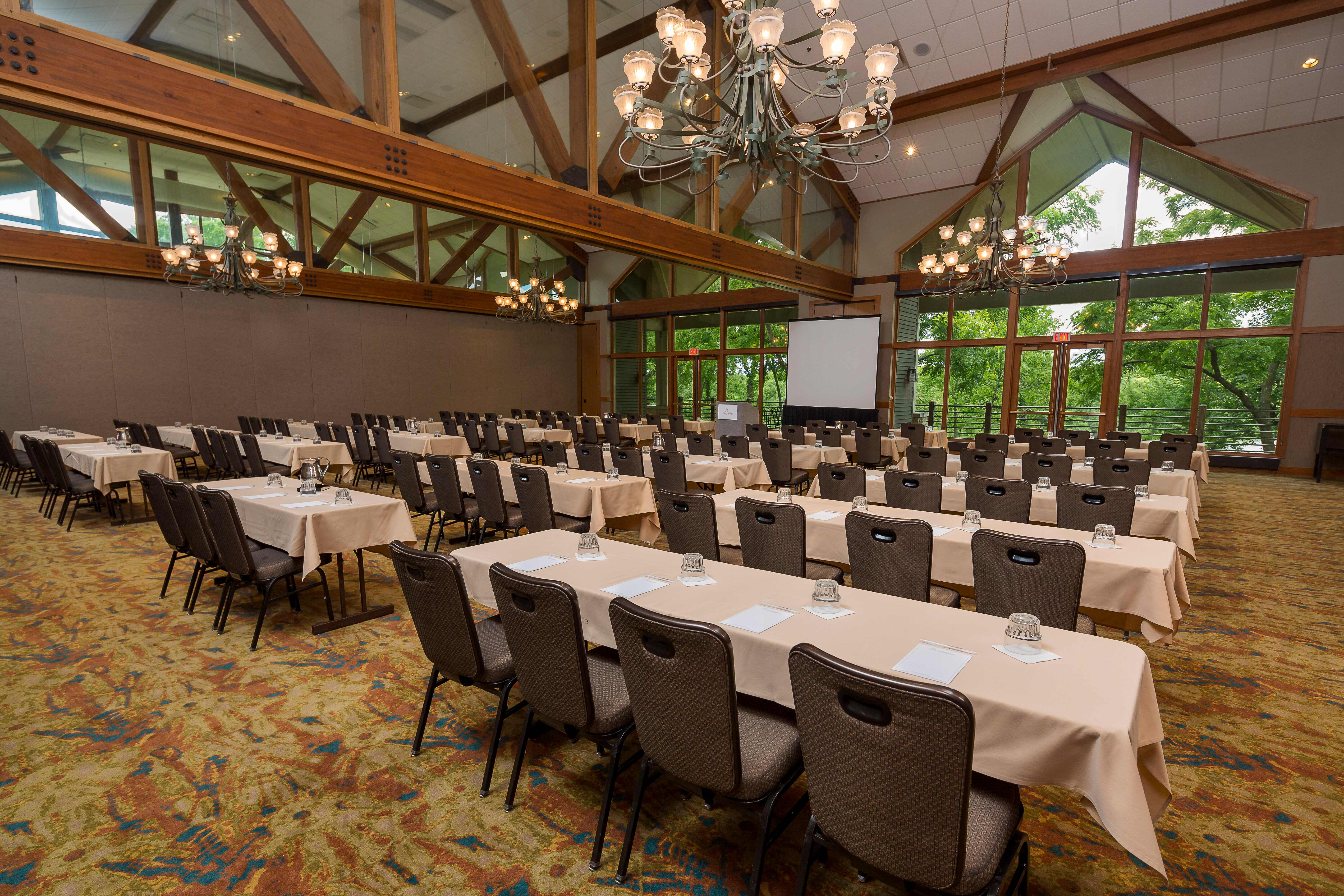Conference Centers in Illinois | Planning a Meeting in Illinois